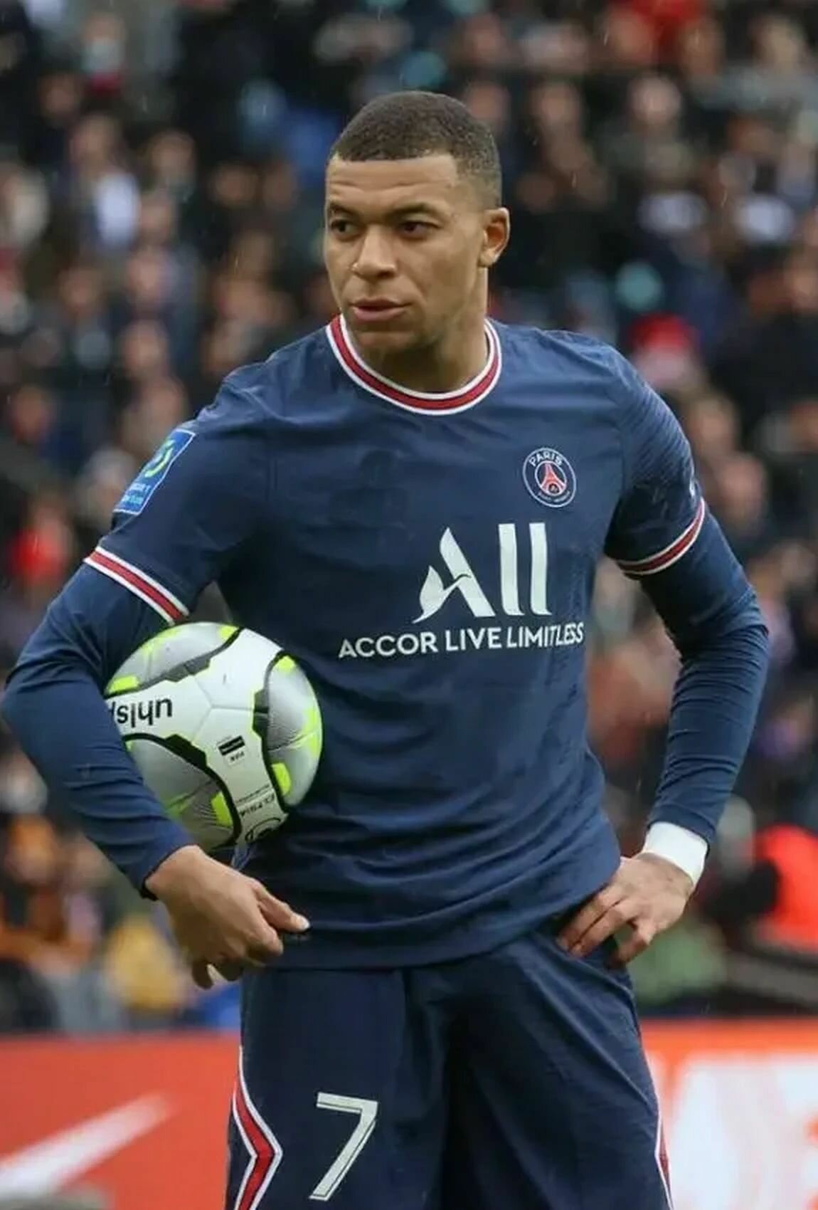 Плакат, постер Мбаппе футболист. Mbappe на бумаге, размер 21х30см