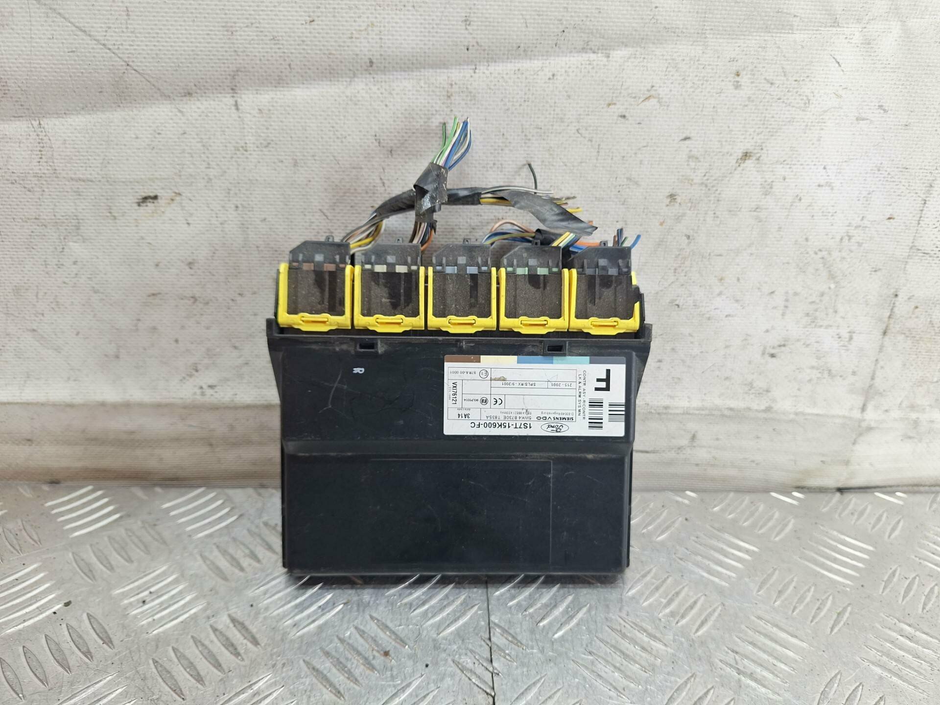 Блок комфорта Ford Focus рест. 2003 1S7T15K600FC