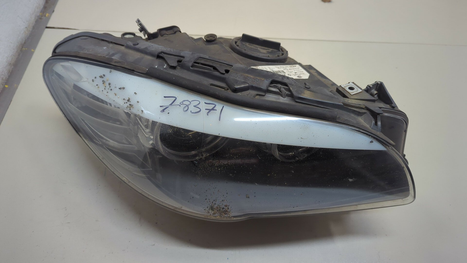 Фара (передняя) правая BMW 5 F10 Б/У