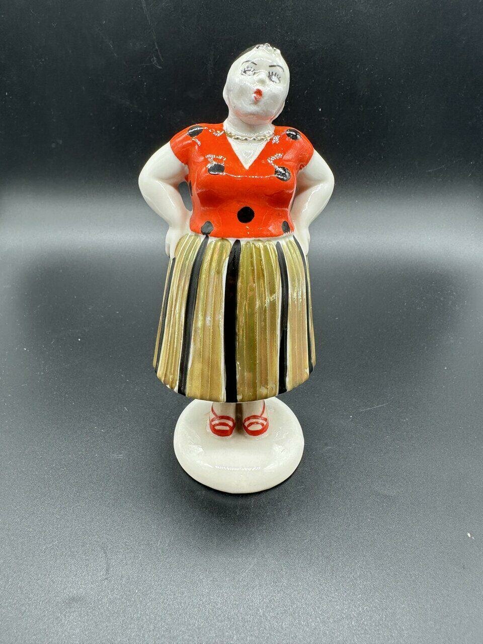 Статуэтка Фарфоровая Сплетница Автор Лев Сморгон лфзи 1962г СССР Редчайшая