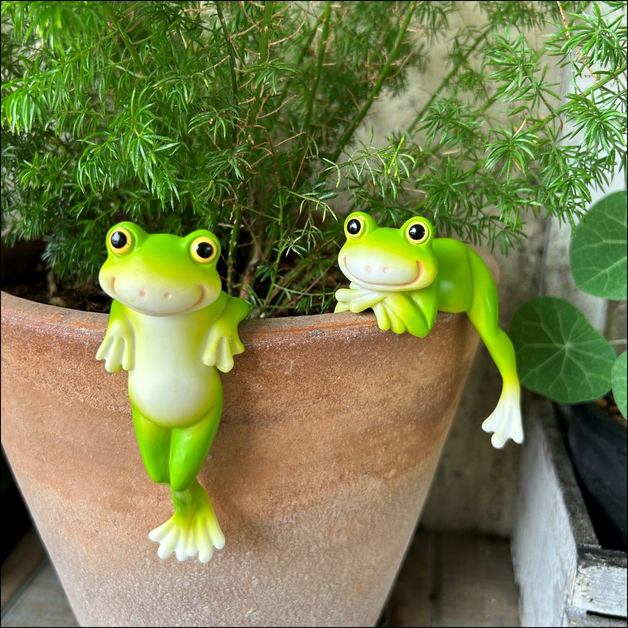 Статуэтки вьющихся лягушек, Украшения для цветочных горшков, Фигурка садовая