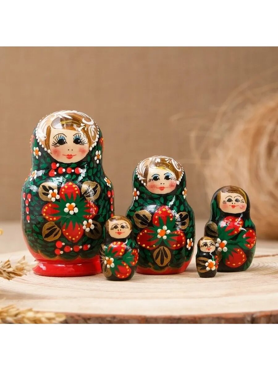 Матрёшка «Хохлома», чёрный платок, красное платье, 5 кукольн