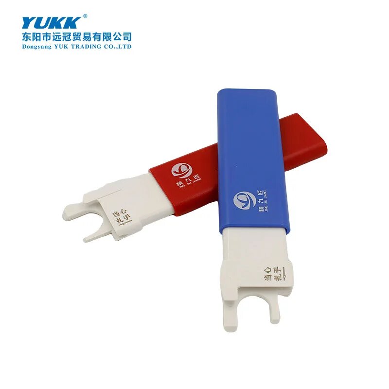 Магнитный автоматический нитевдеватель для швейных машин