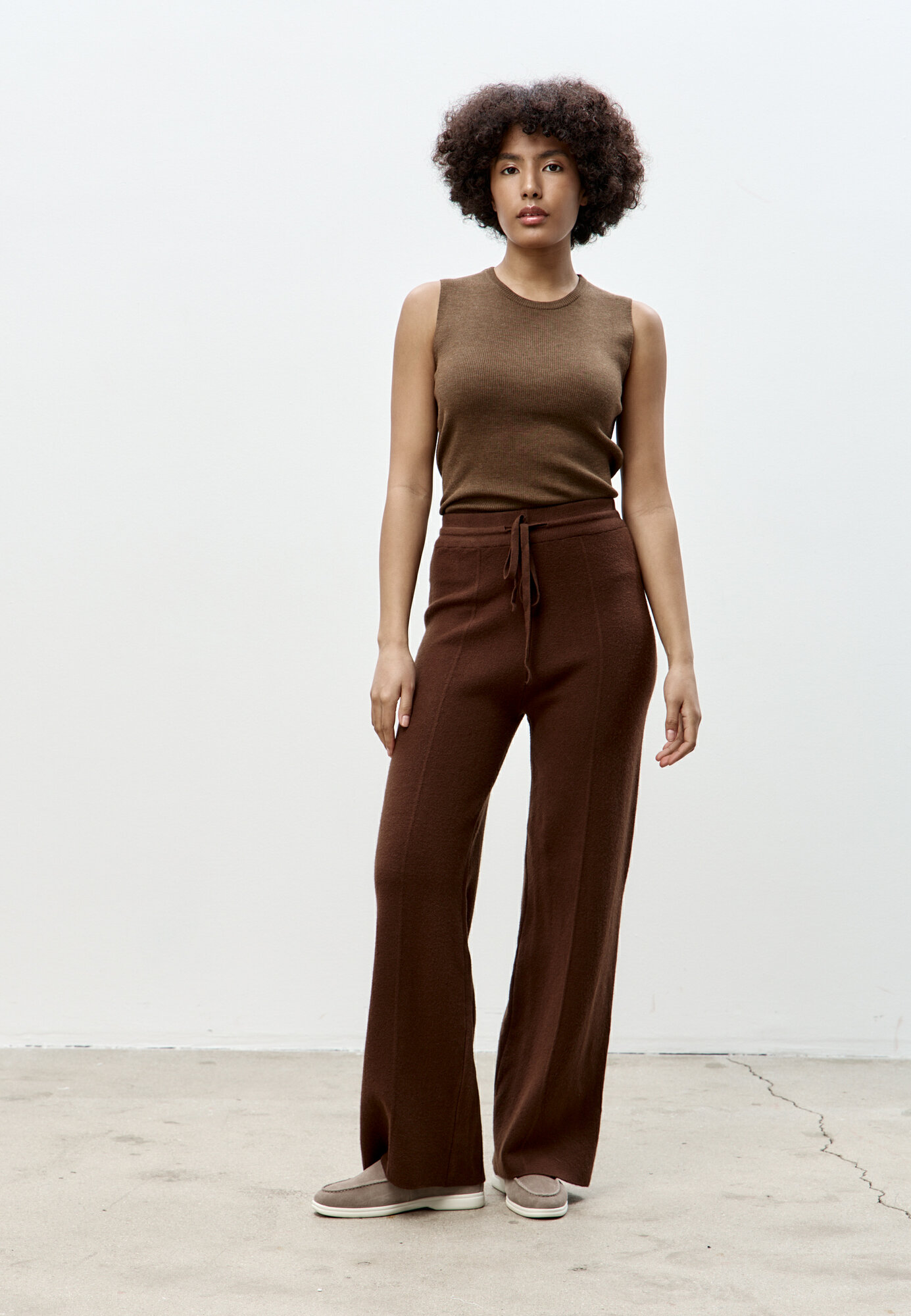 Брюки трубы