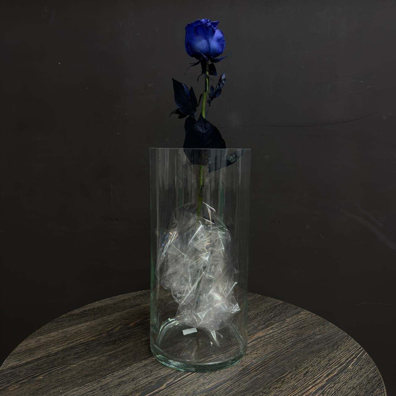 Ваза колба D20 H40 из толстого стекла для классических букетов с доставкой