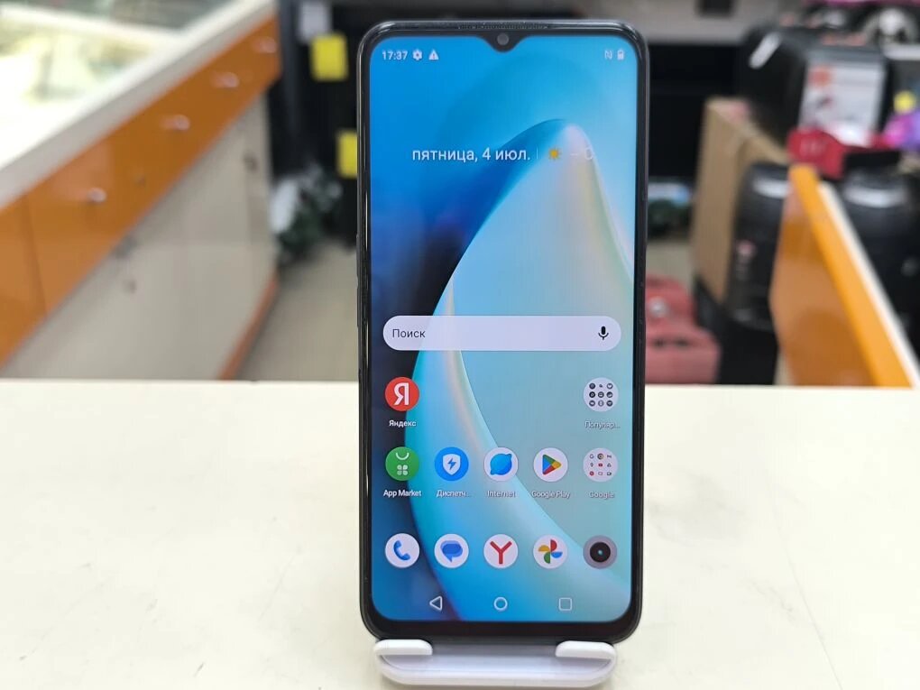 Смартфон REALME RMX3511 (C35) 4 + 64 ГБ (NFC HUAQIN) цвет: черный (GLOWING BLACK), уценка