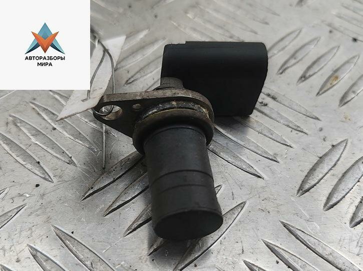 Датчик коленвала BMW 3 E46 2000 1748017