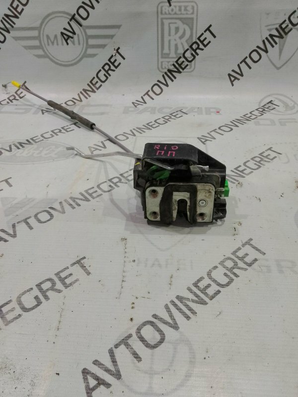 Замок двери передней правой Kia Rio 3 Б/У с пробегом