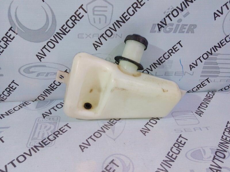 Бачок омывателя Chevrolet Niva Б/У с пробегом