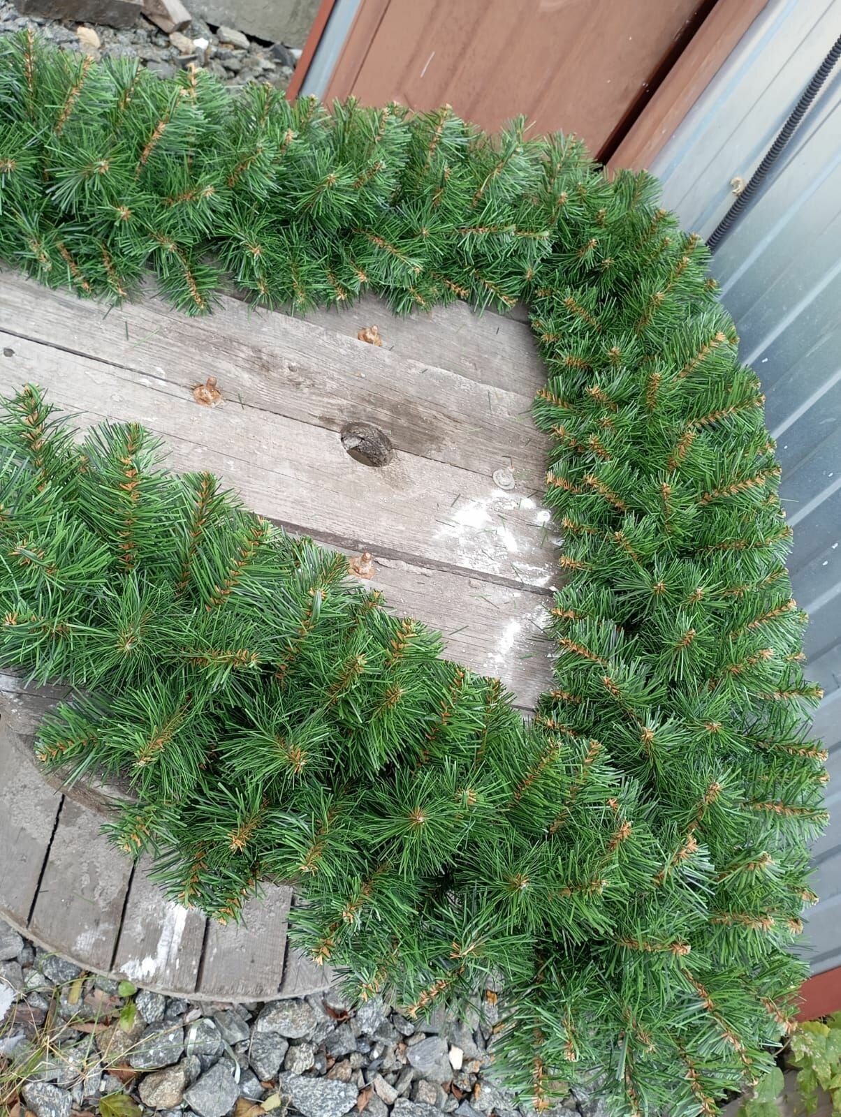 Ветка, шишка декоративная