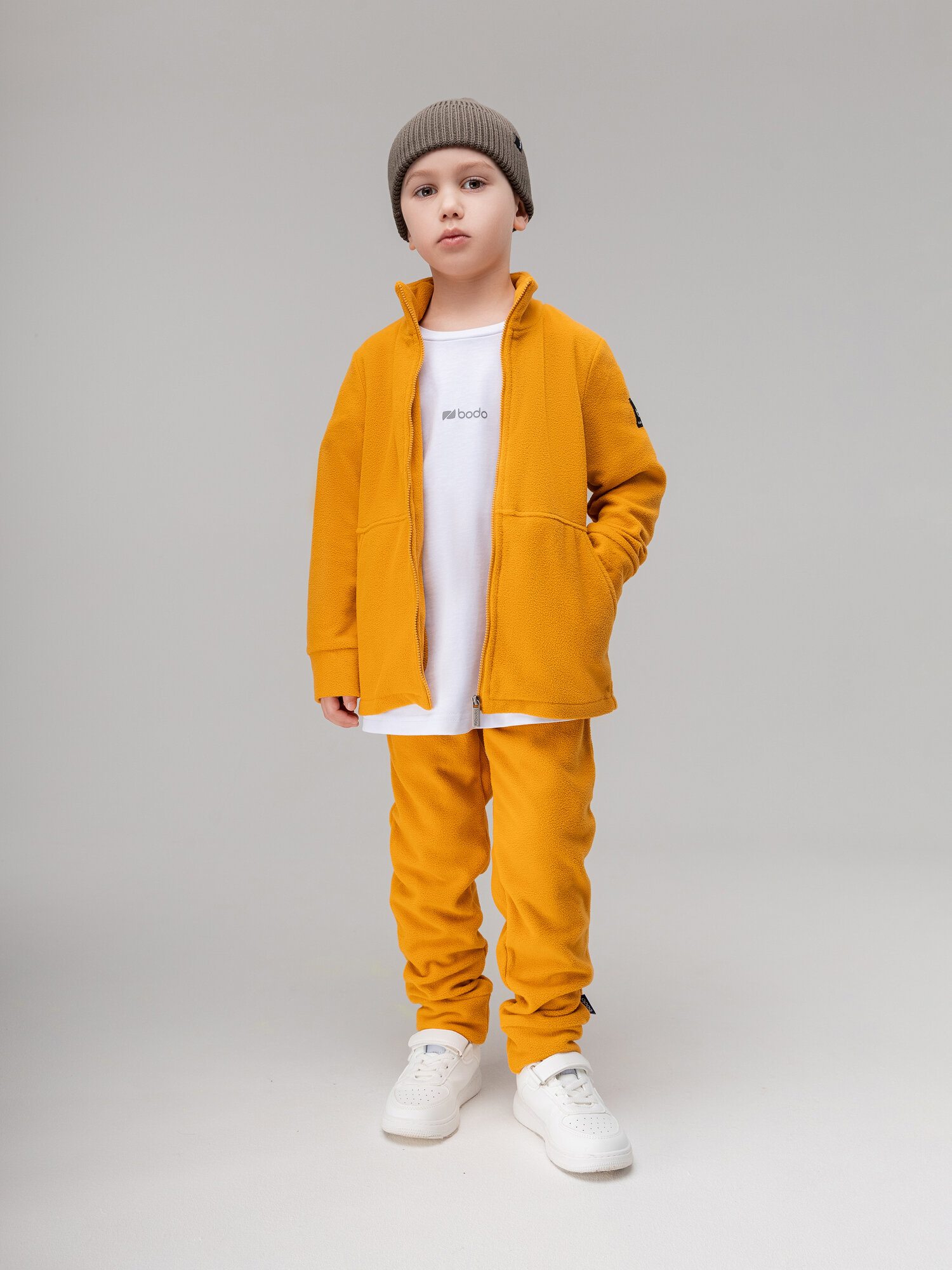 Костюм спортивный