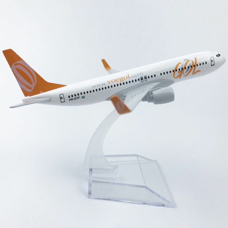 16 см , Металлическая модель самолета Boeing 737 GOL Airlines