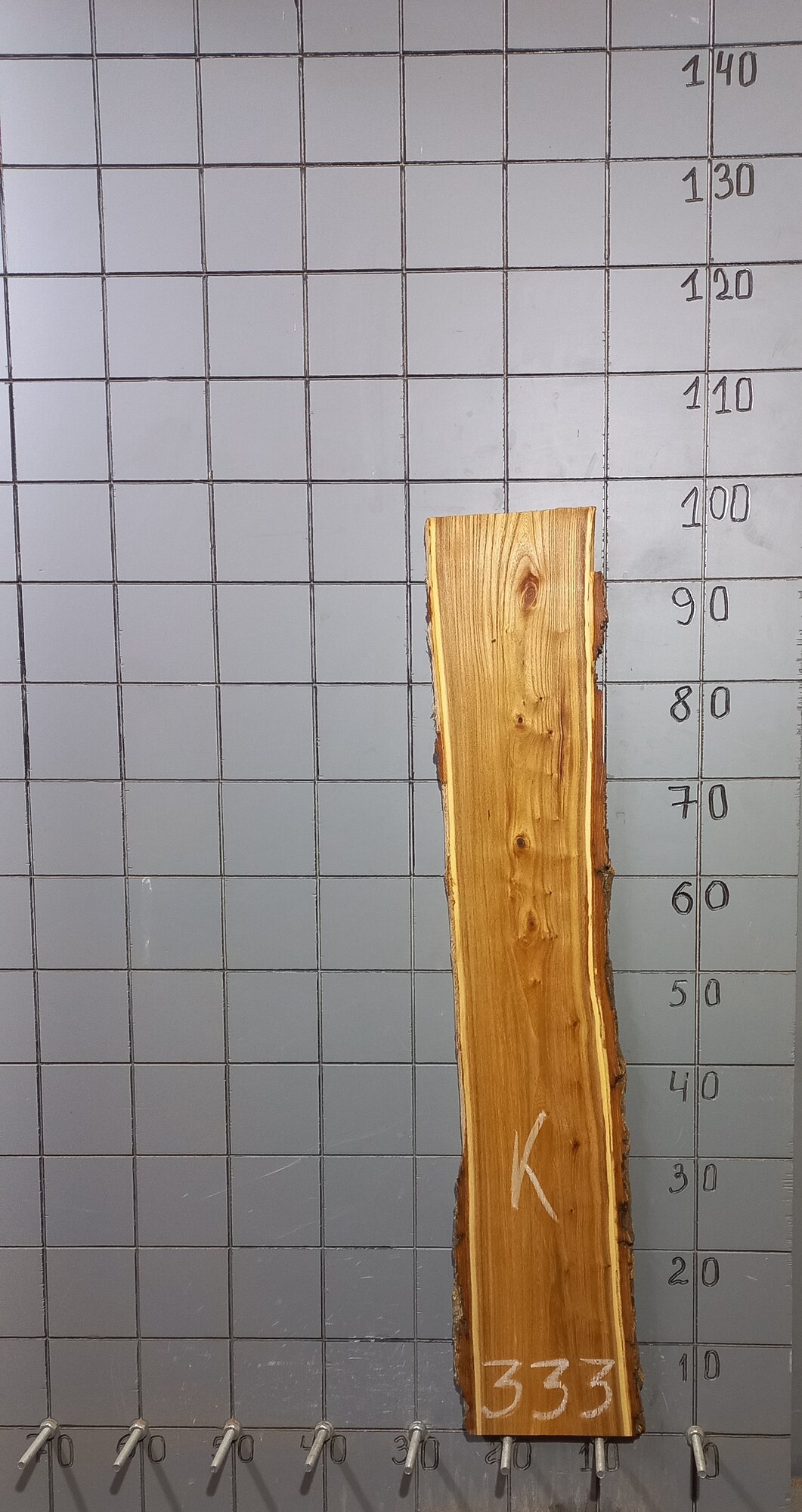 Слэб "Доклес" № 333, карагач, антисептический, необрезная, 2.2х15х95 см