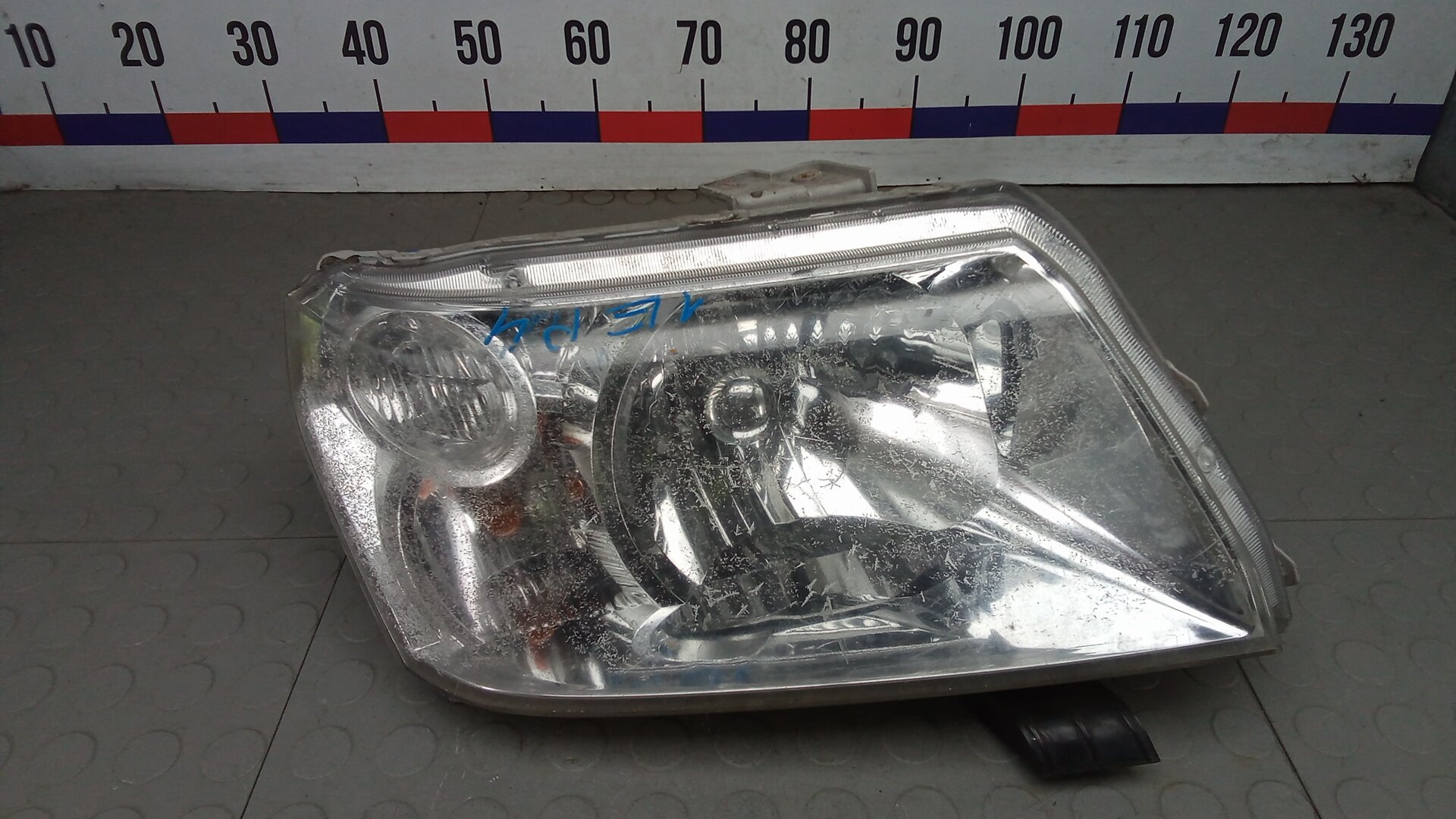 Фара правая SUZUKI GRAND VITARA 2