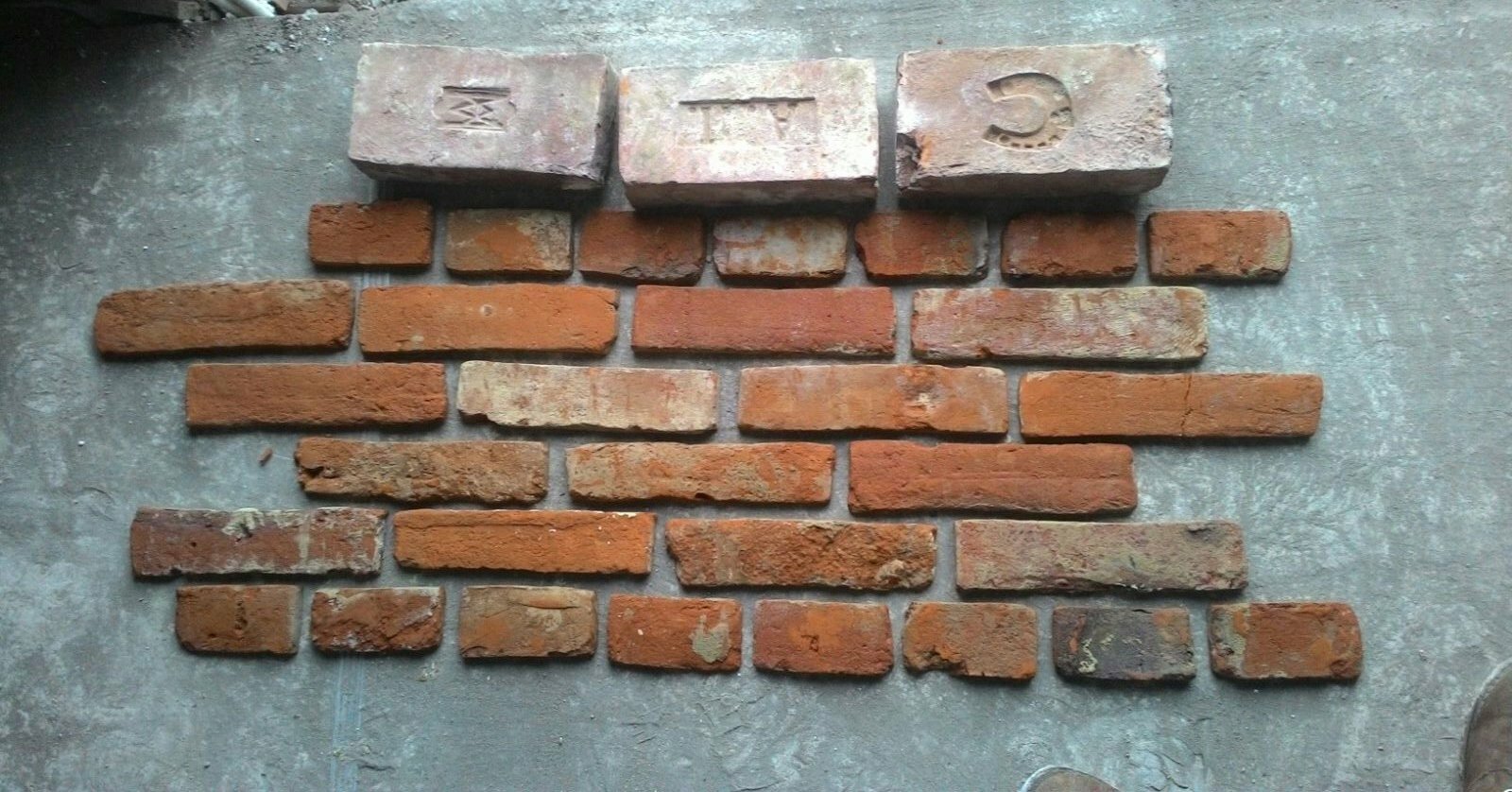 Плитка под старый кирпич для внутренней отделки