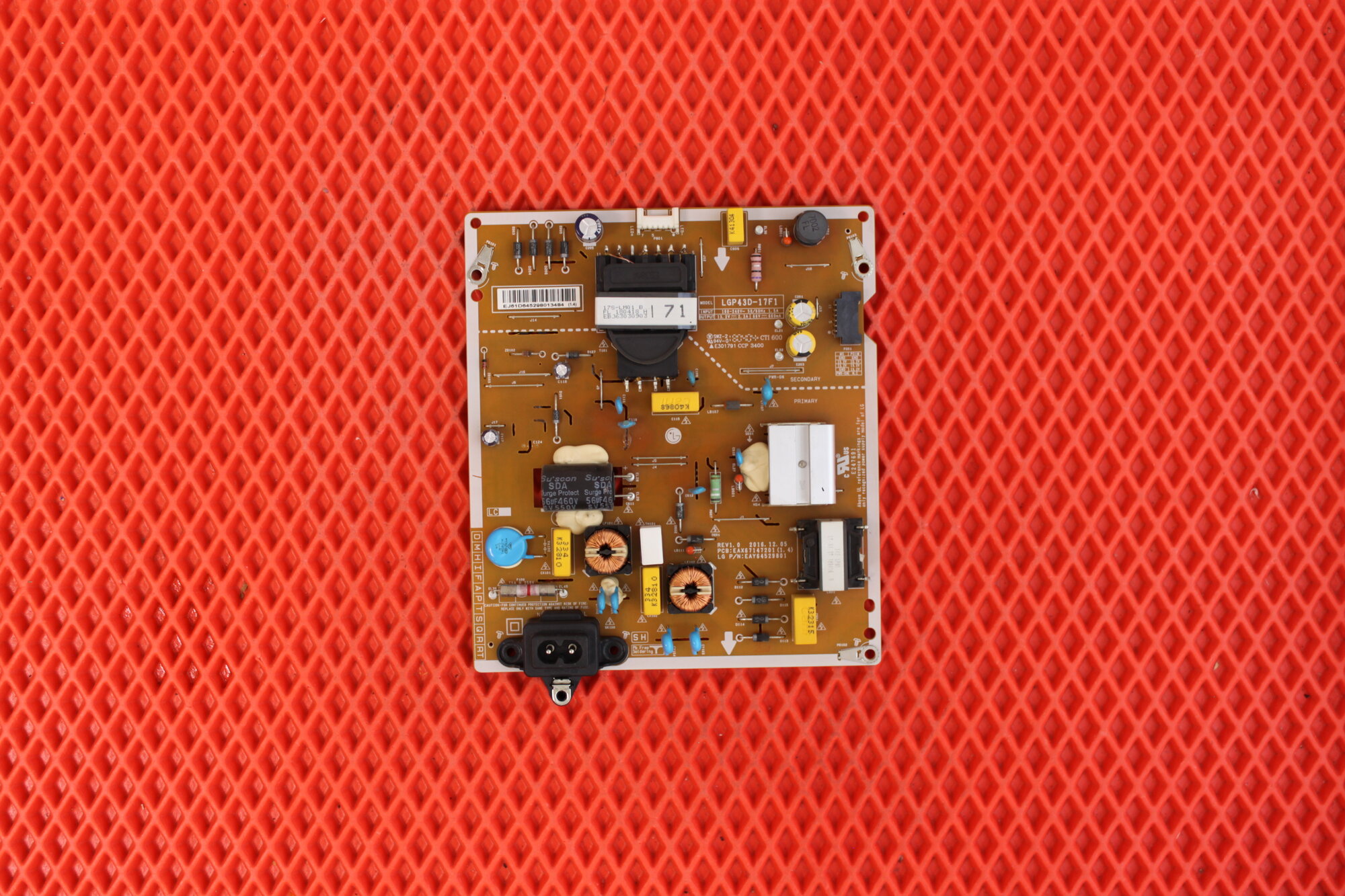 Блок питания (PSU) EAX67147201 (1.4) для телевизора LG 43LV640S-OXUM59 в надёжной упаковке