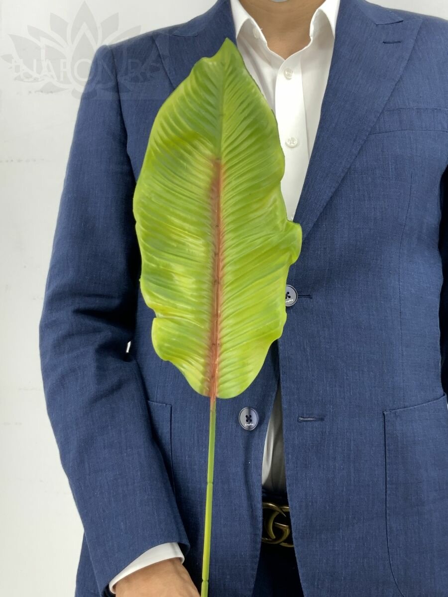 Банановый лист искусственный премиум для декора интерьера в кашпо фитостены 63 см