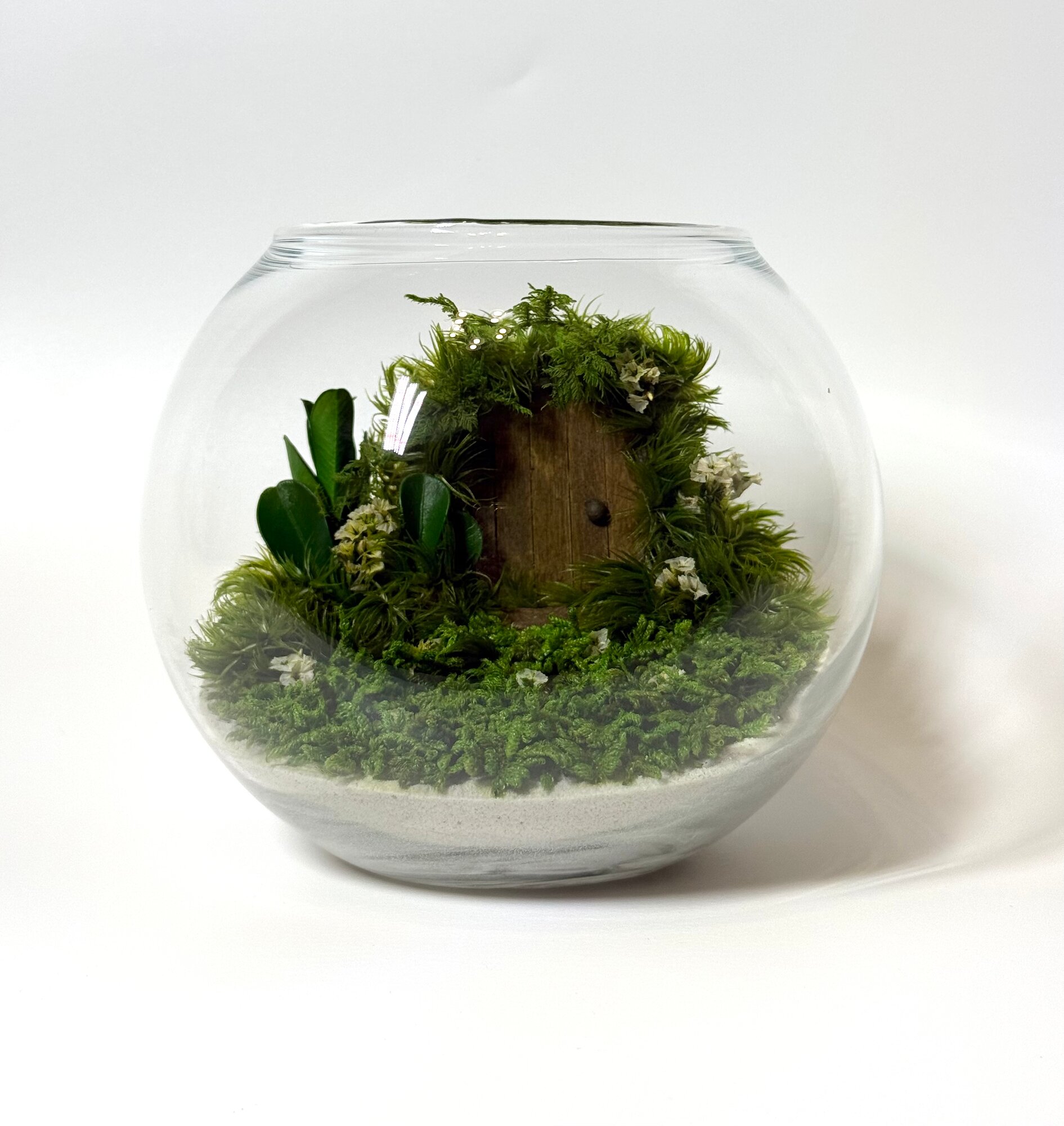 Мини-моссариум "Лесной домик", стабилизированные цветы, декор, подарок