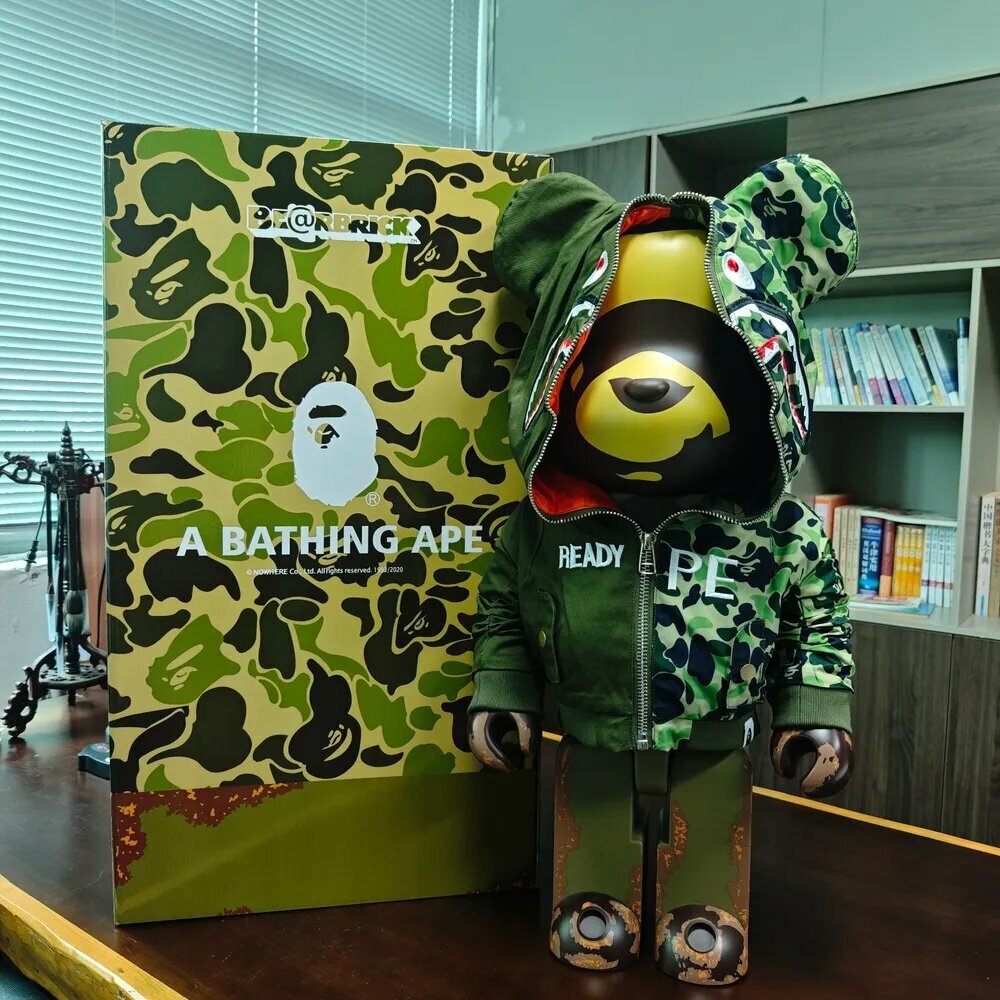 Игрушечная Статуя Медведя Bearbrick 70cm-Король медведей