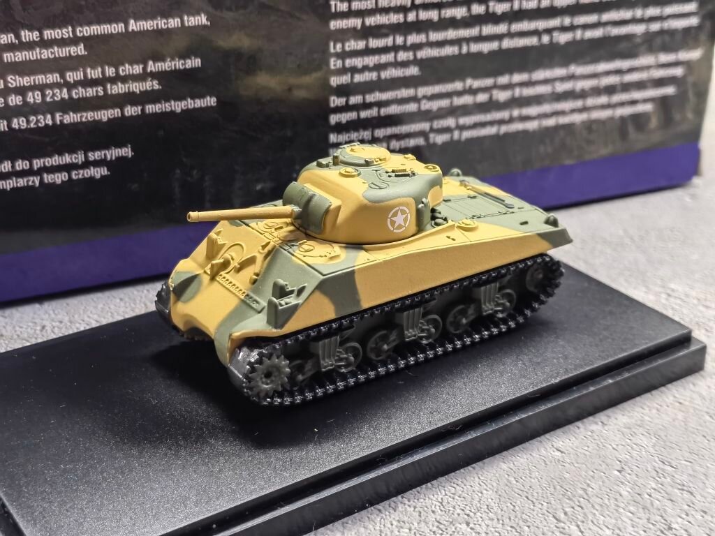 CORGI 1/87 Серия моделей танков Второй мировой войны: Panther vs. T-34 vs. Sherman