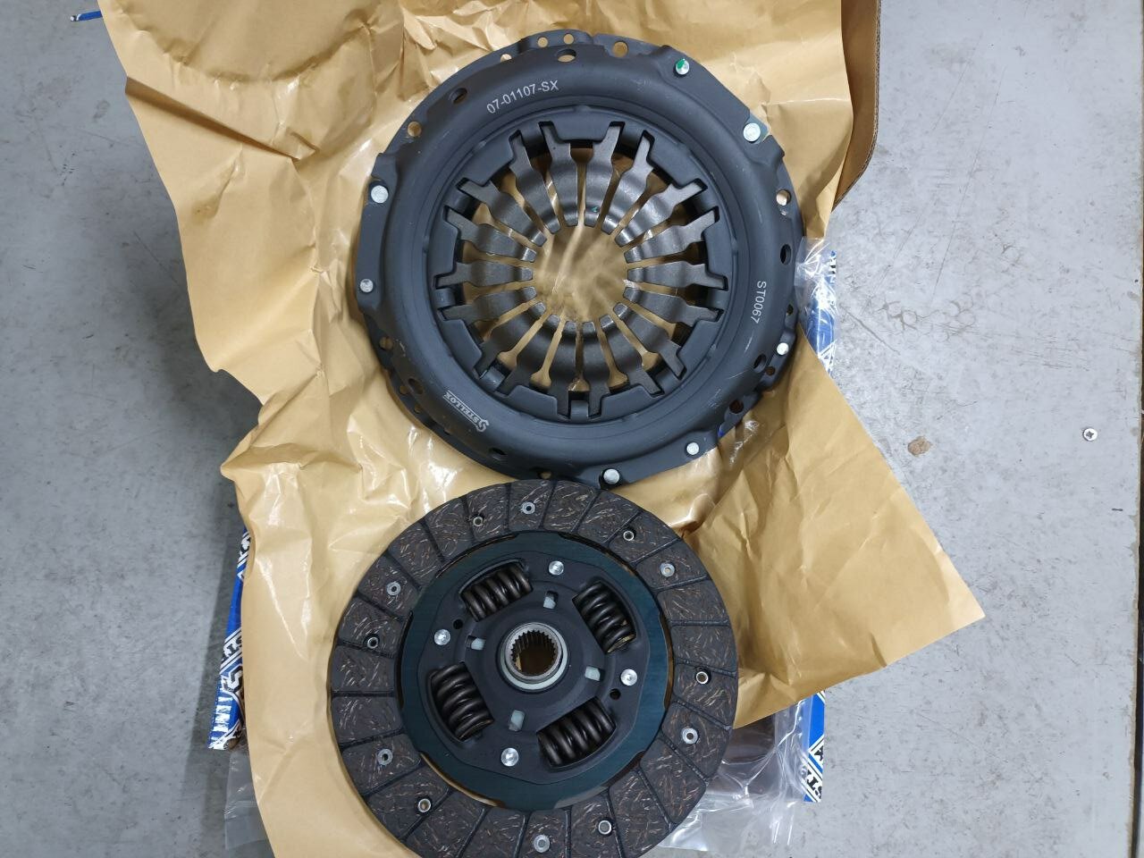 Комплект сцепления без подшипника Рено Меган 2, Сценик 2, Логан, Лада Ларгус 16V D200 Stellox