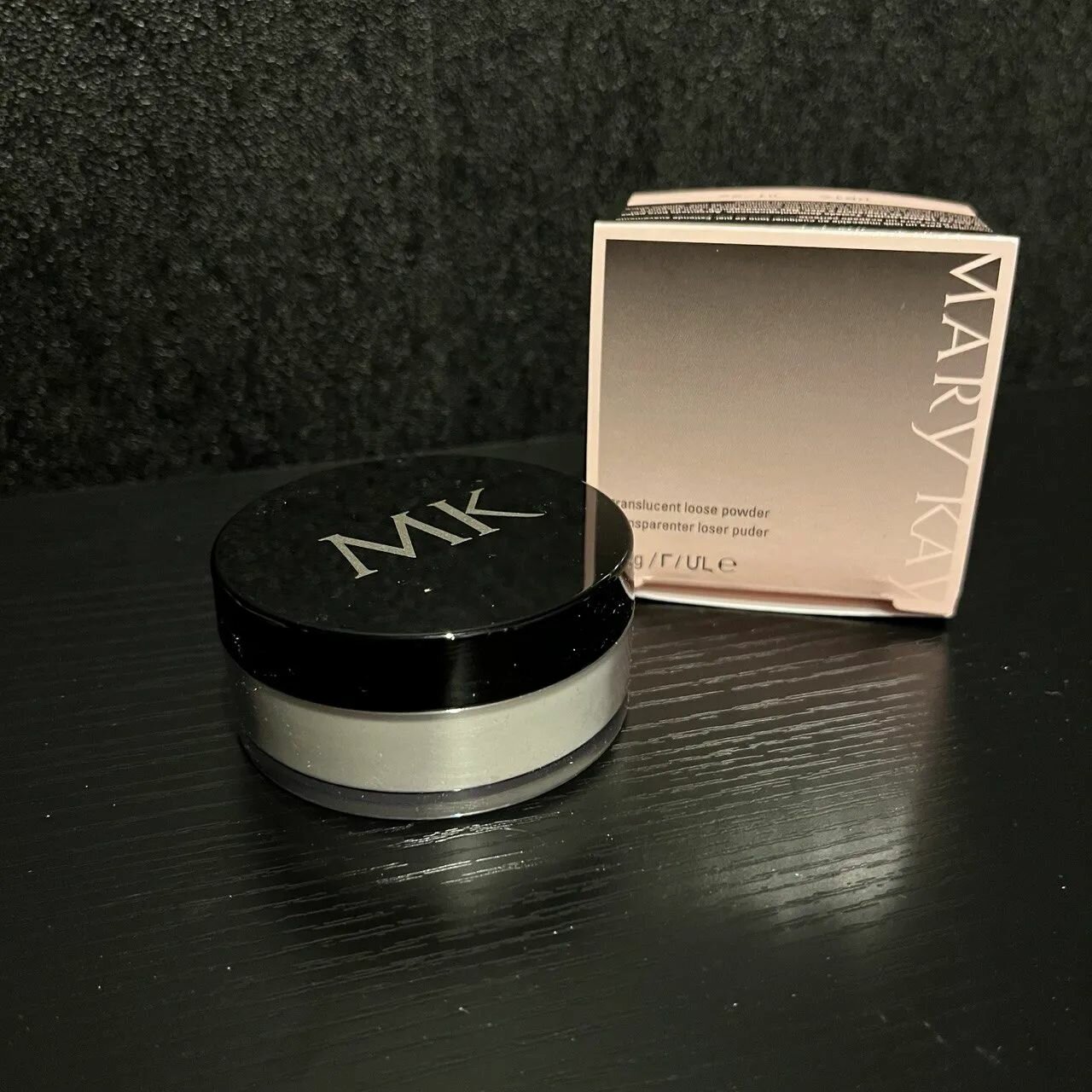 Прозрачная рассыпчатая пудра Mary Kay