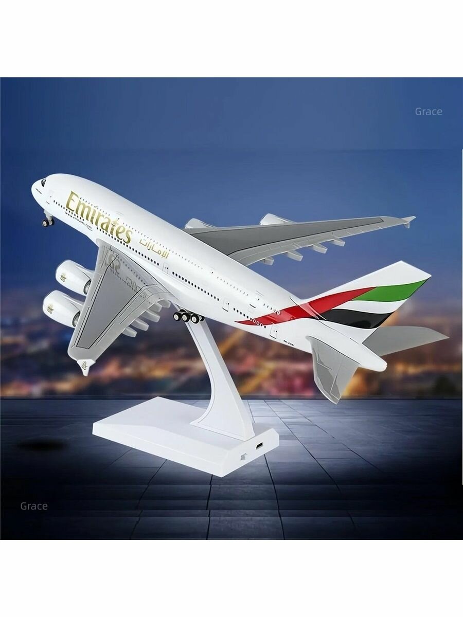 1/200 29 см собранная модель самолета с шасси и фонарями кабины, смола, Emirates Airbus A380, авиационная окраска.