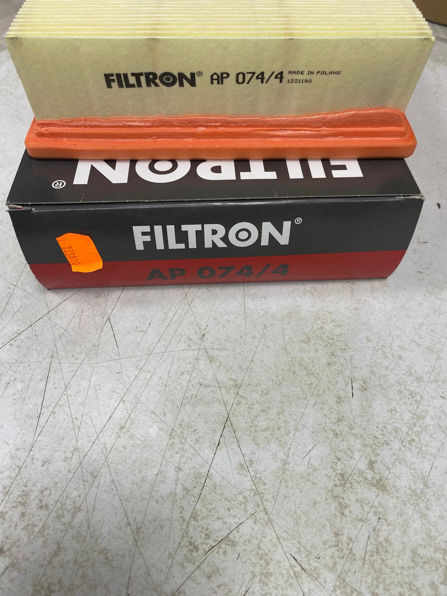 Filtron Фильтр воздушный AP074/4
