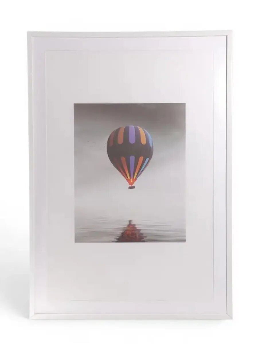 Современная фоторамка с паспарту 60x90 см