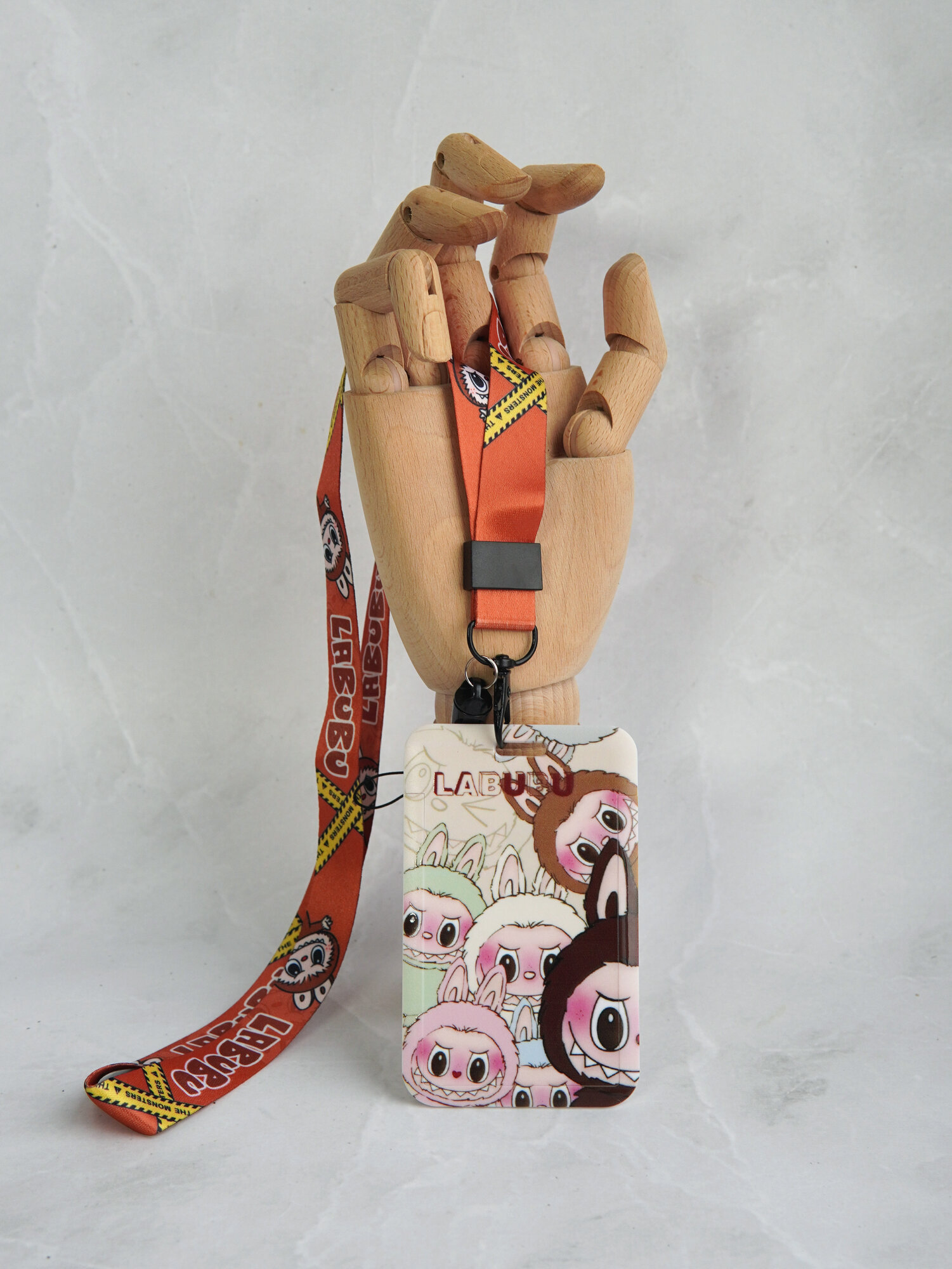 Держатель для бейджа / пропуска Лабубу (Labubu) | Загадочное очарование | Милый монстрик | Улыбка с секретом