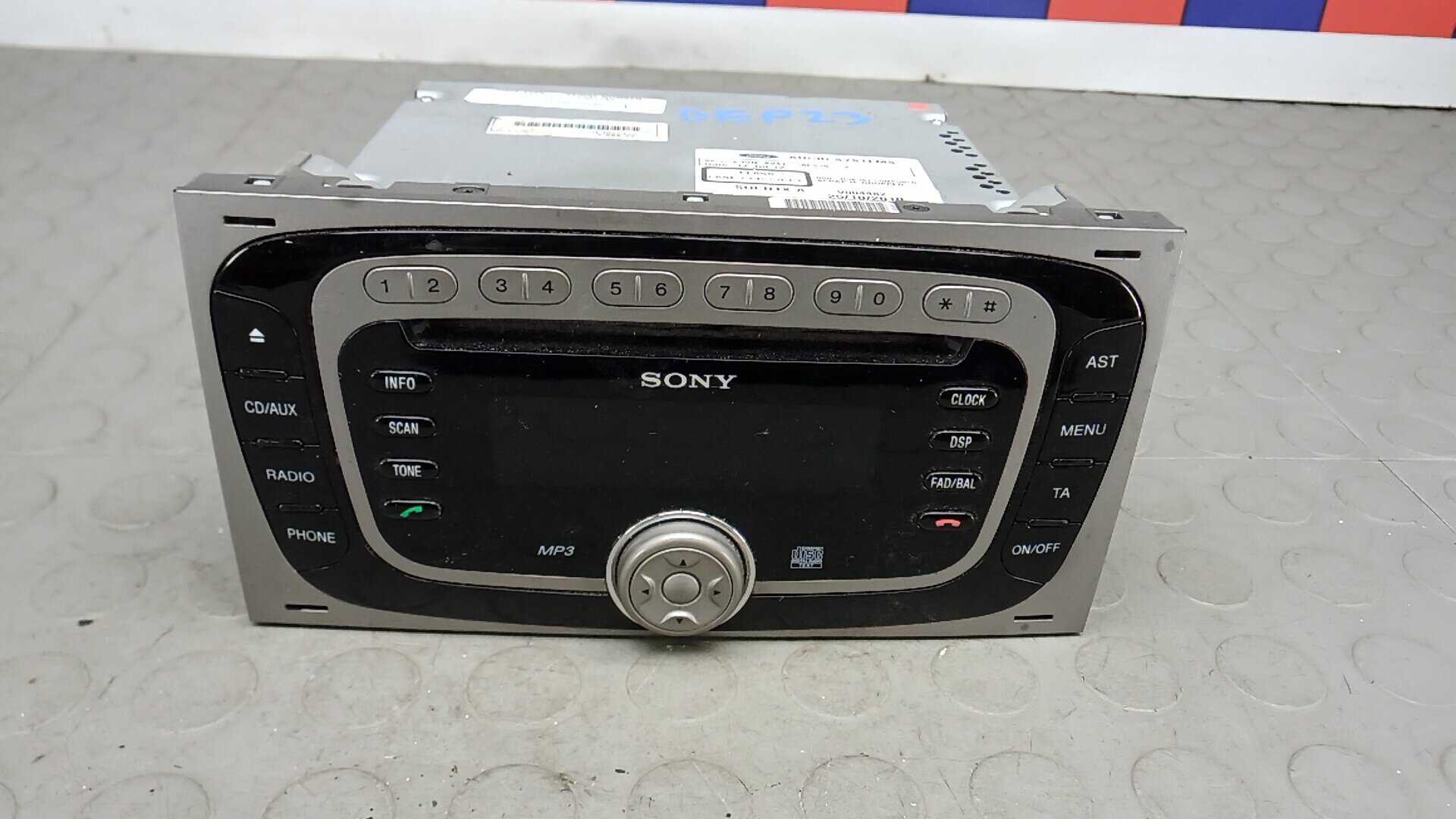 Магнитола FORD KUGA 1