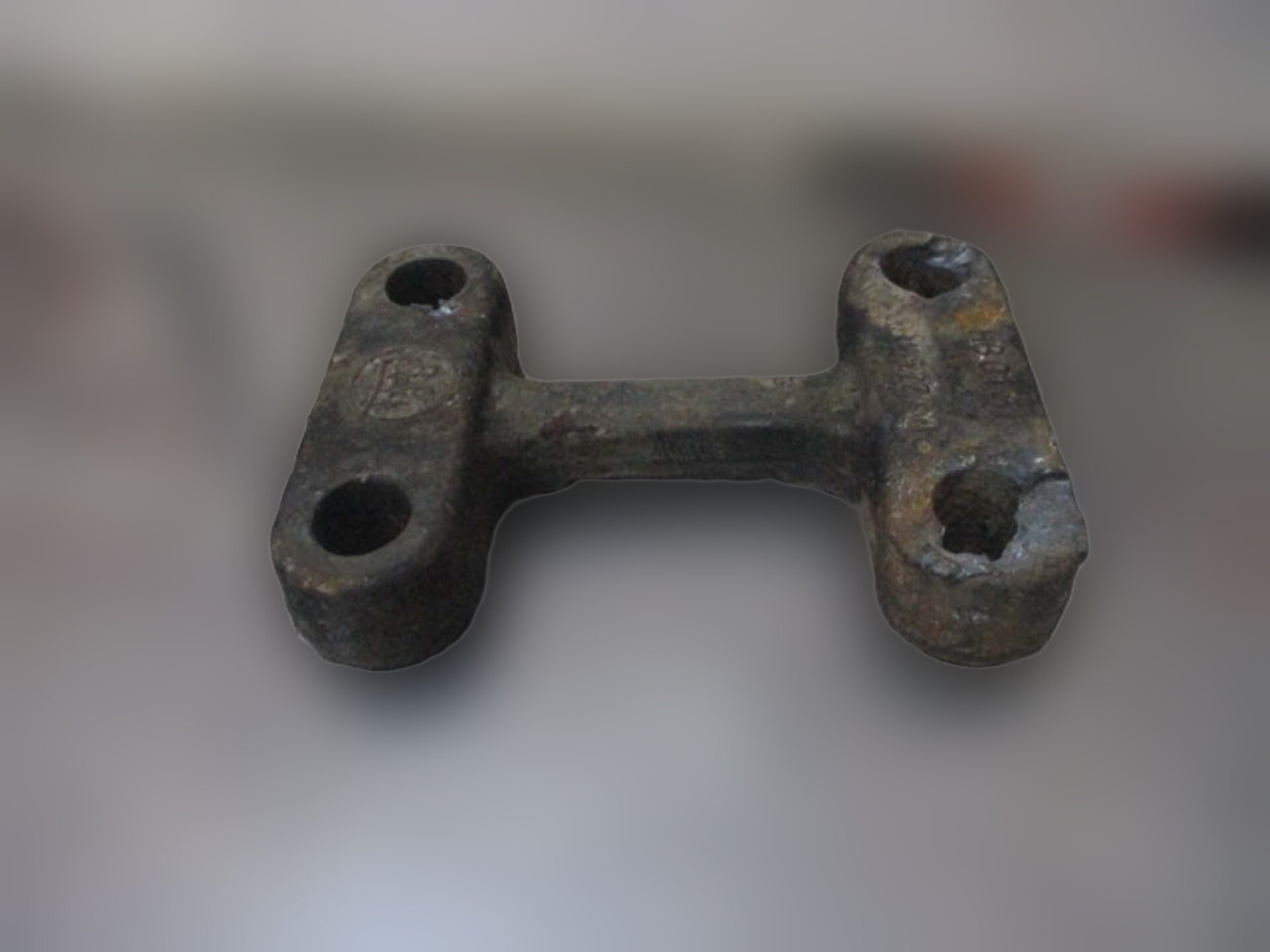 Площадка крепления полурессоры BPW, есть повреждение