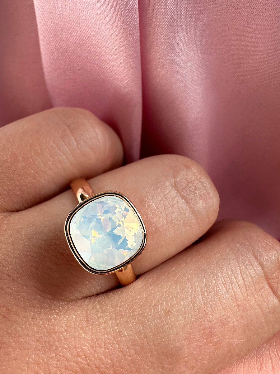 Кольцо, кристаллы Swarovski