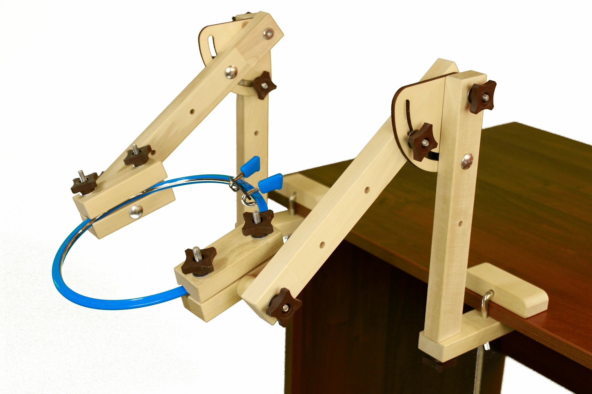 Держатель пялец, рамок для вышивания с креплением к столу (ДНС)