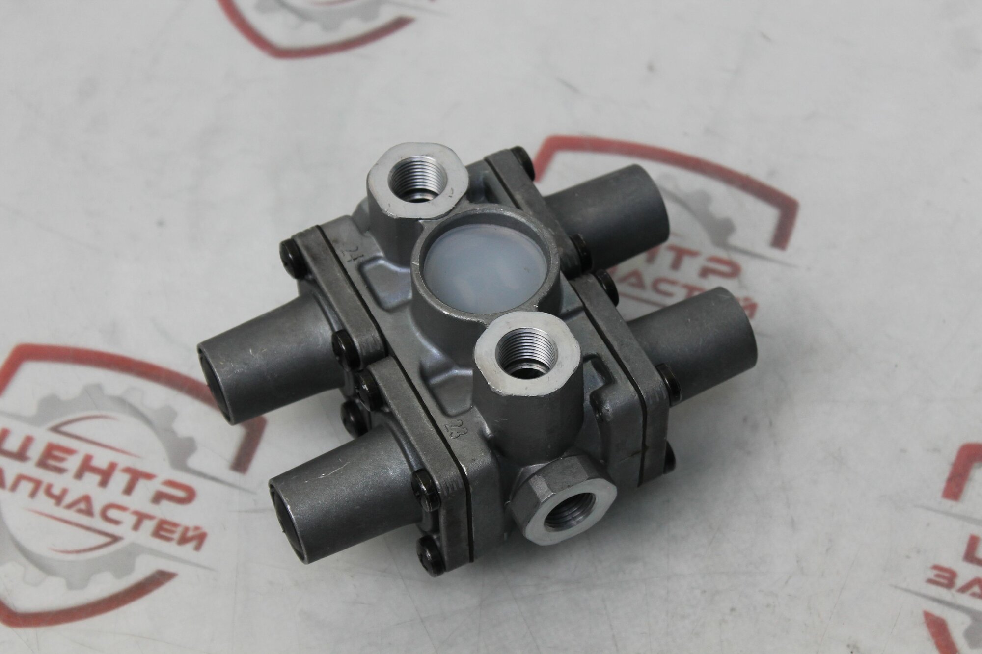 Многоконтурный защитный клапан WABCO 9347023870