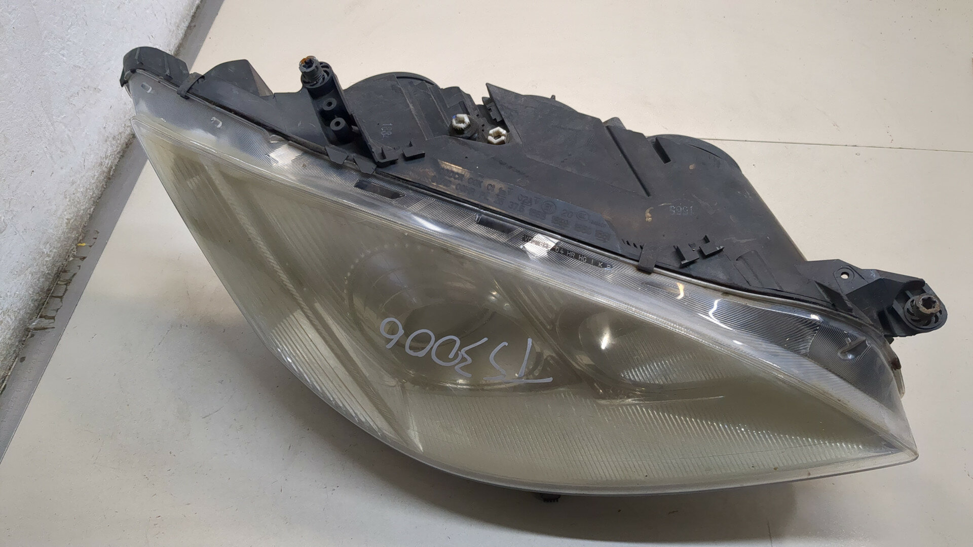 Фара (передняя) правая Mercedes S W221 Б/У