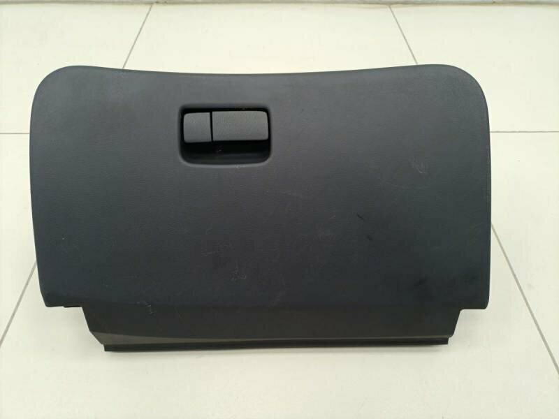 Бардачок Nissan Almera N16 2000-2006