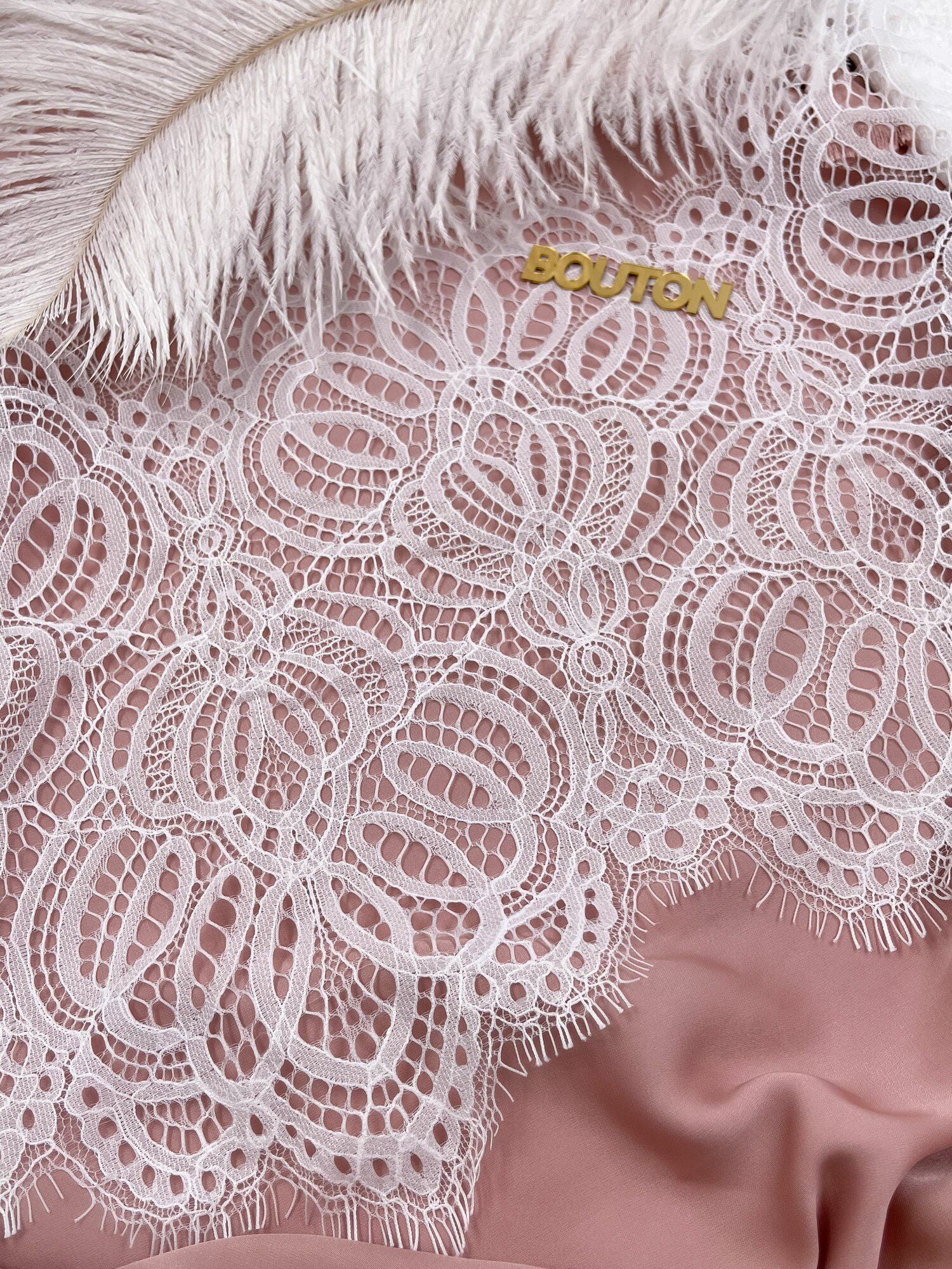 Кружево белое 230 мм 3 метра