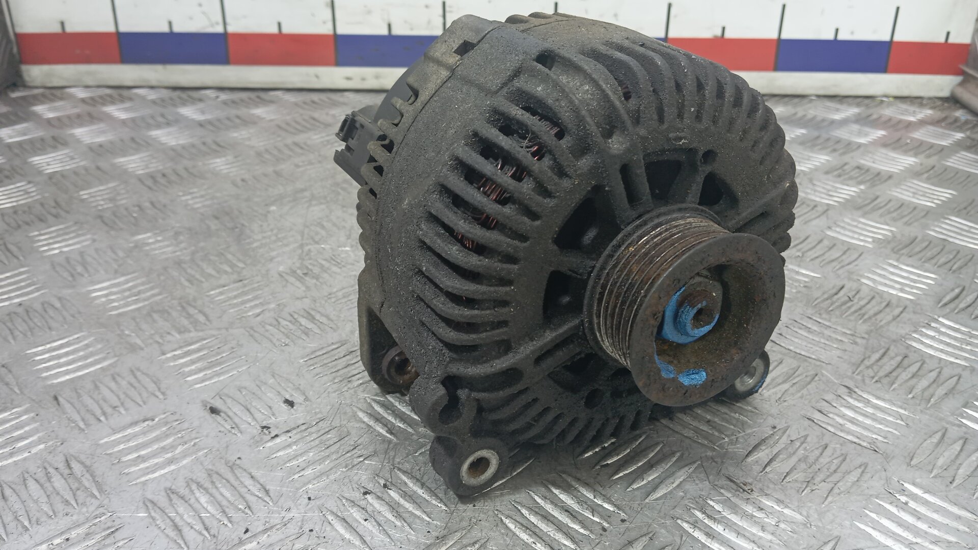 Генератор дизельный AUDI A6 C6, Номер 059903015R