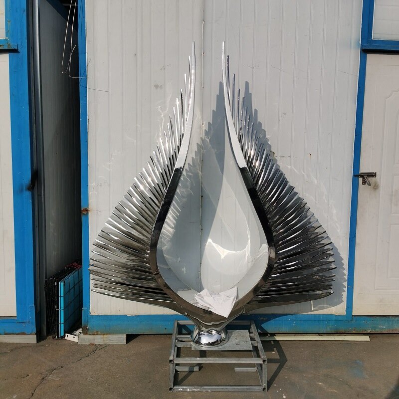 Металлическое гальваническое титановое золотое украшение для бассейна, маленькая скульптура феникса из нержавеющей стали, прямые поставки от производителя, ландшафтная скульптура