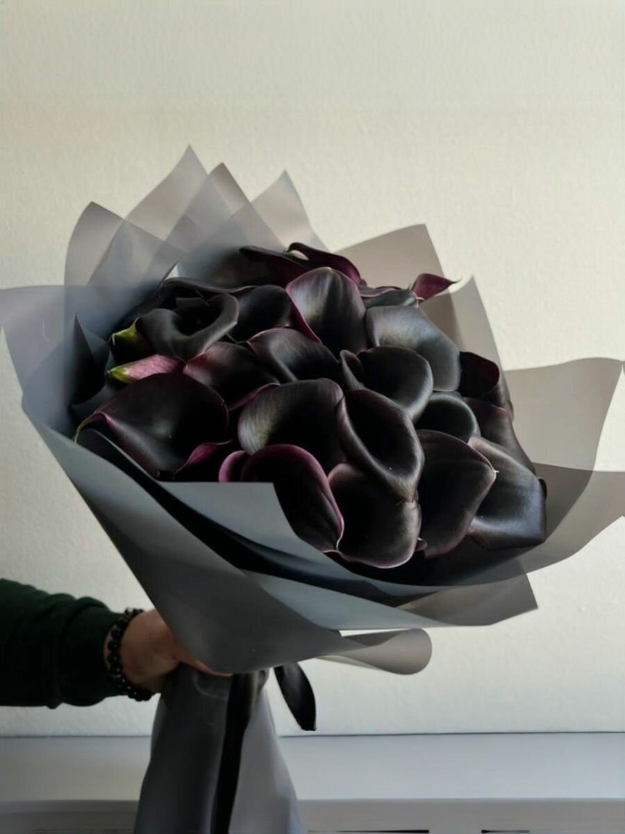 Букет из 29 калл