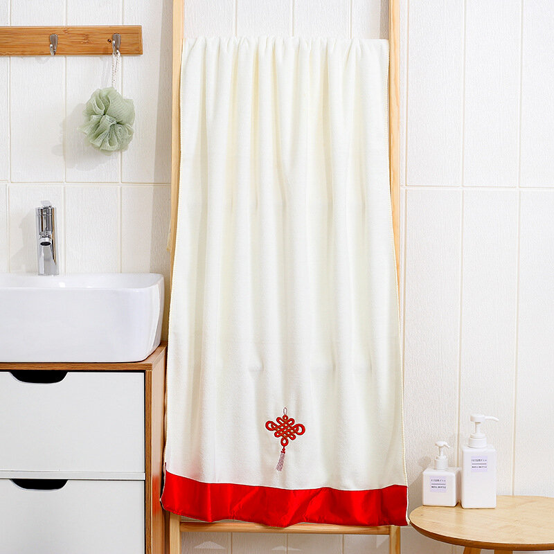 Набор из трех полотенец из микрофибры весом 400 граммов с узором «Китайский узел» и «Денежное дерево», подарочная