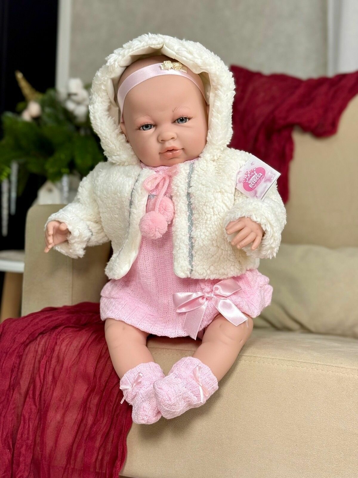 Кукла Berbesa мягконабивная 50см SARA