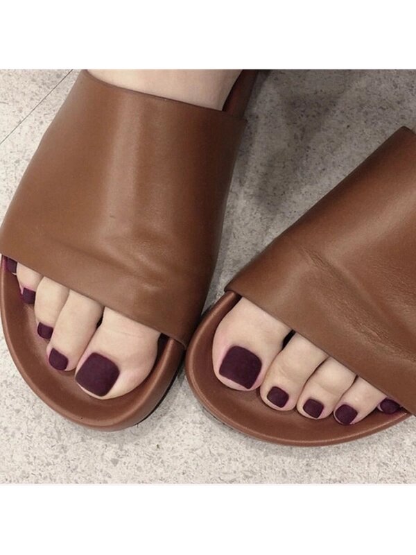 Накладные ногти для педикюра