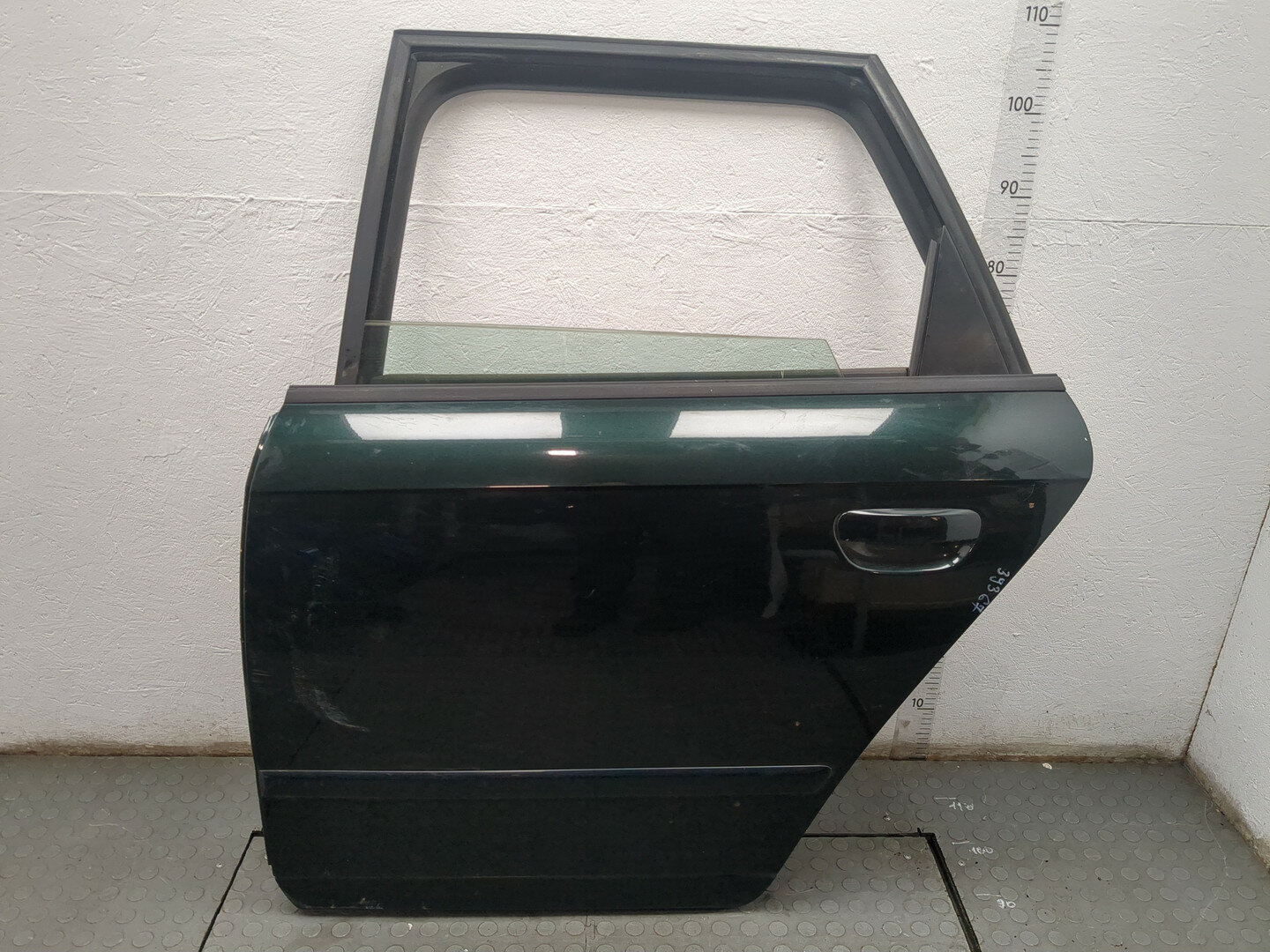 Дверь боковая (легковая) левая задняя Audi A4 (B7) Б/У