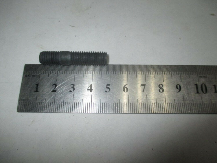 Шпилька М 8х20 приемной трубы крепления Ваз 2101-2107 00001003516830 - БелМаг