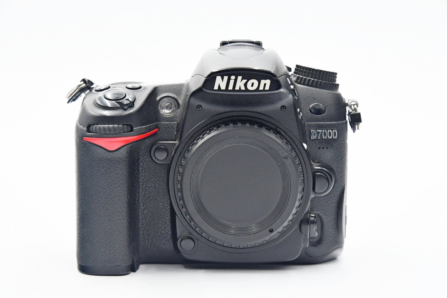 Зеркальный фотоаппарат Nikon D7000 Body