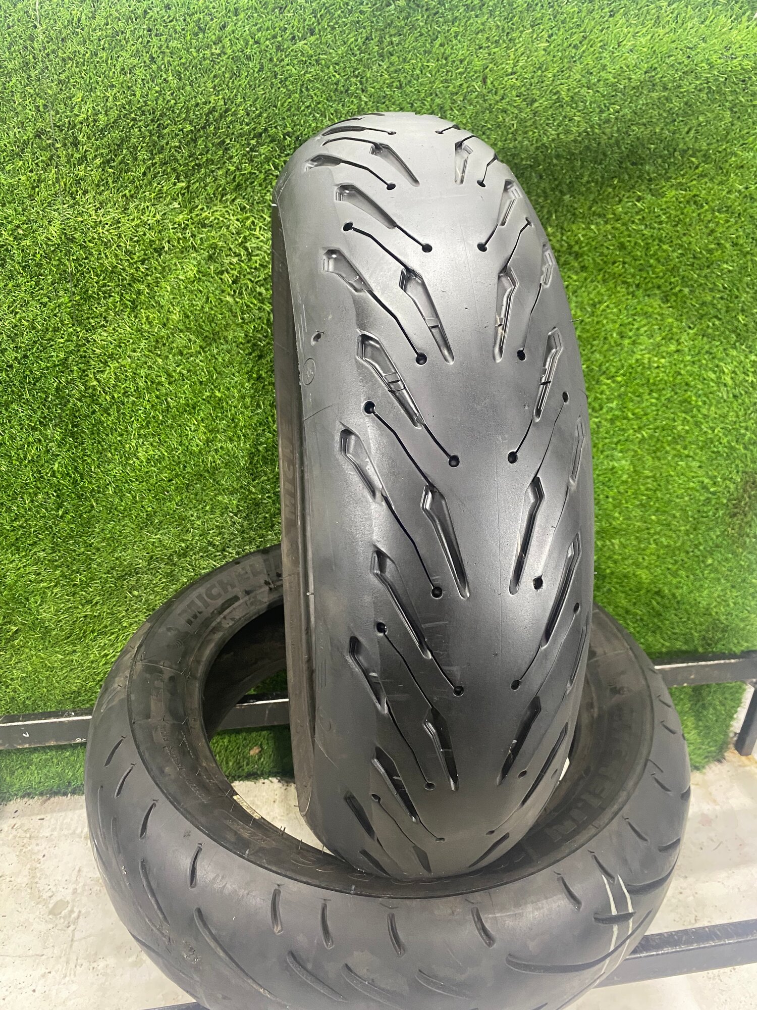 2021 г) Michelin Road 5 2CT 180/55 R17 73W