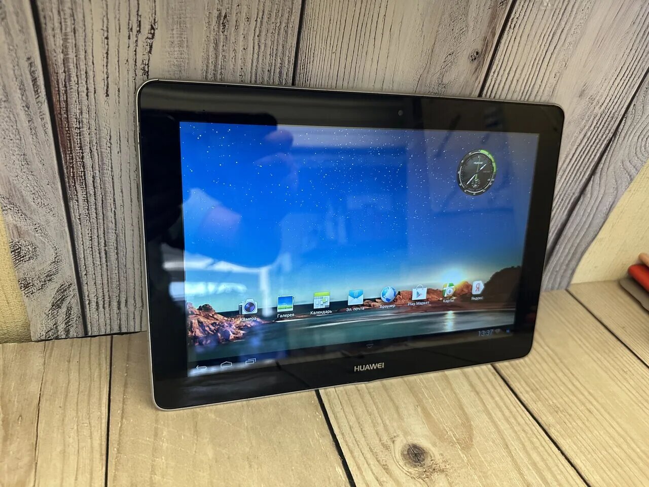 Планшет HUAWEI MediaPad 10 FHD 16Gb 3G 10 дюймов
