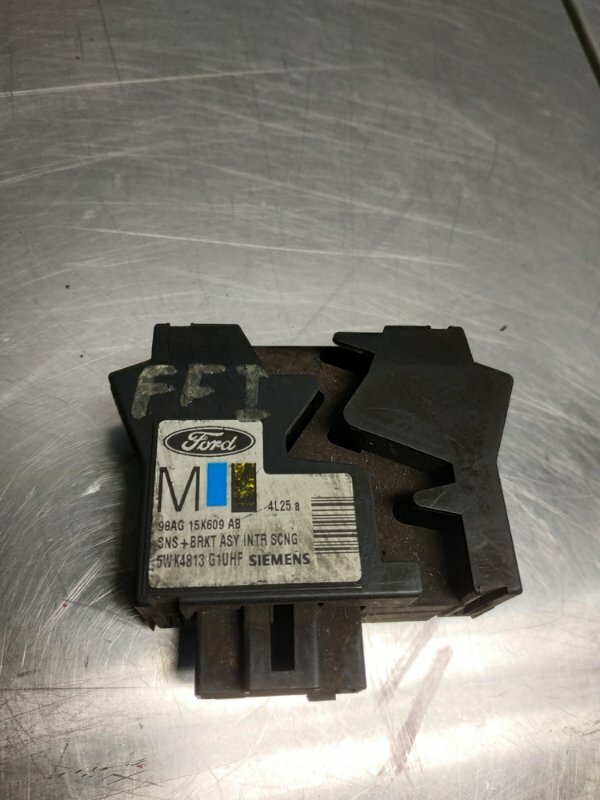 Датчик внутреннего объема Ford Focus DAW CDDA 1998 (б/у) 98AG15K609AB